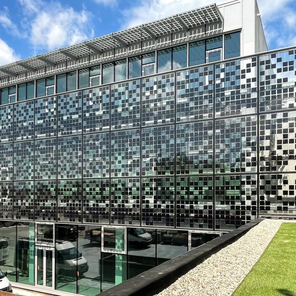 Home - Active Façade & Skylight systems